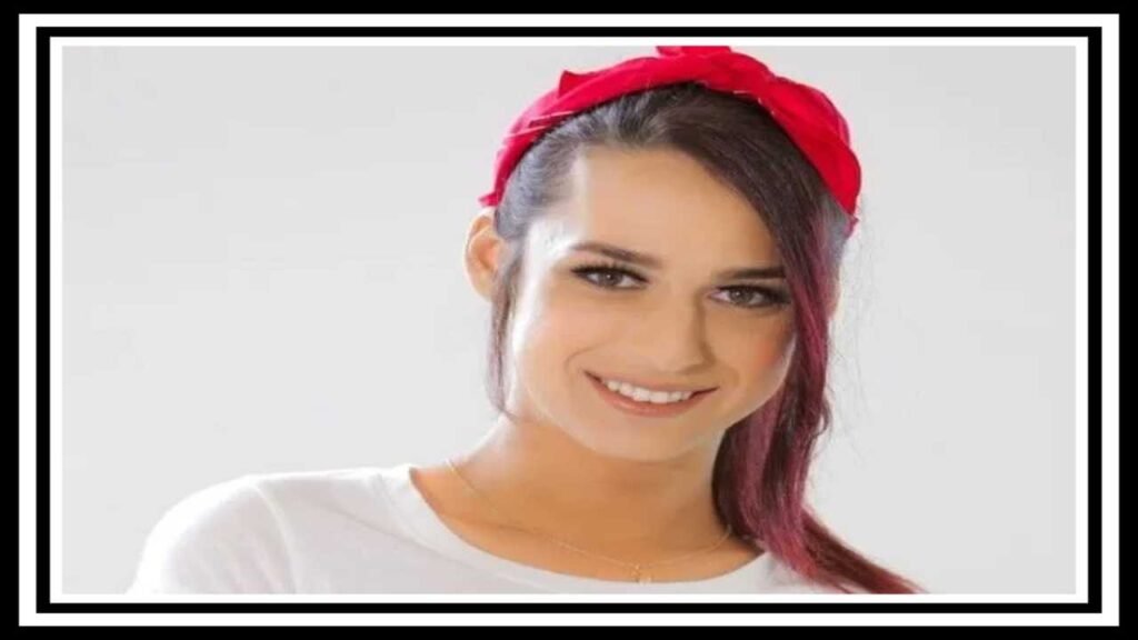 Khloe Kay Wiki Age Height Photos Instagram Ethnicity